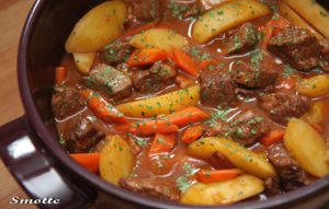 Bœuf mode est une recette traditionnelle française - Bon À Savoir